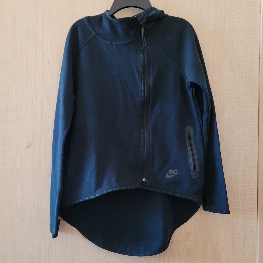 Nike Tech Fleece Cape Black - Gem